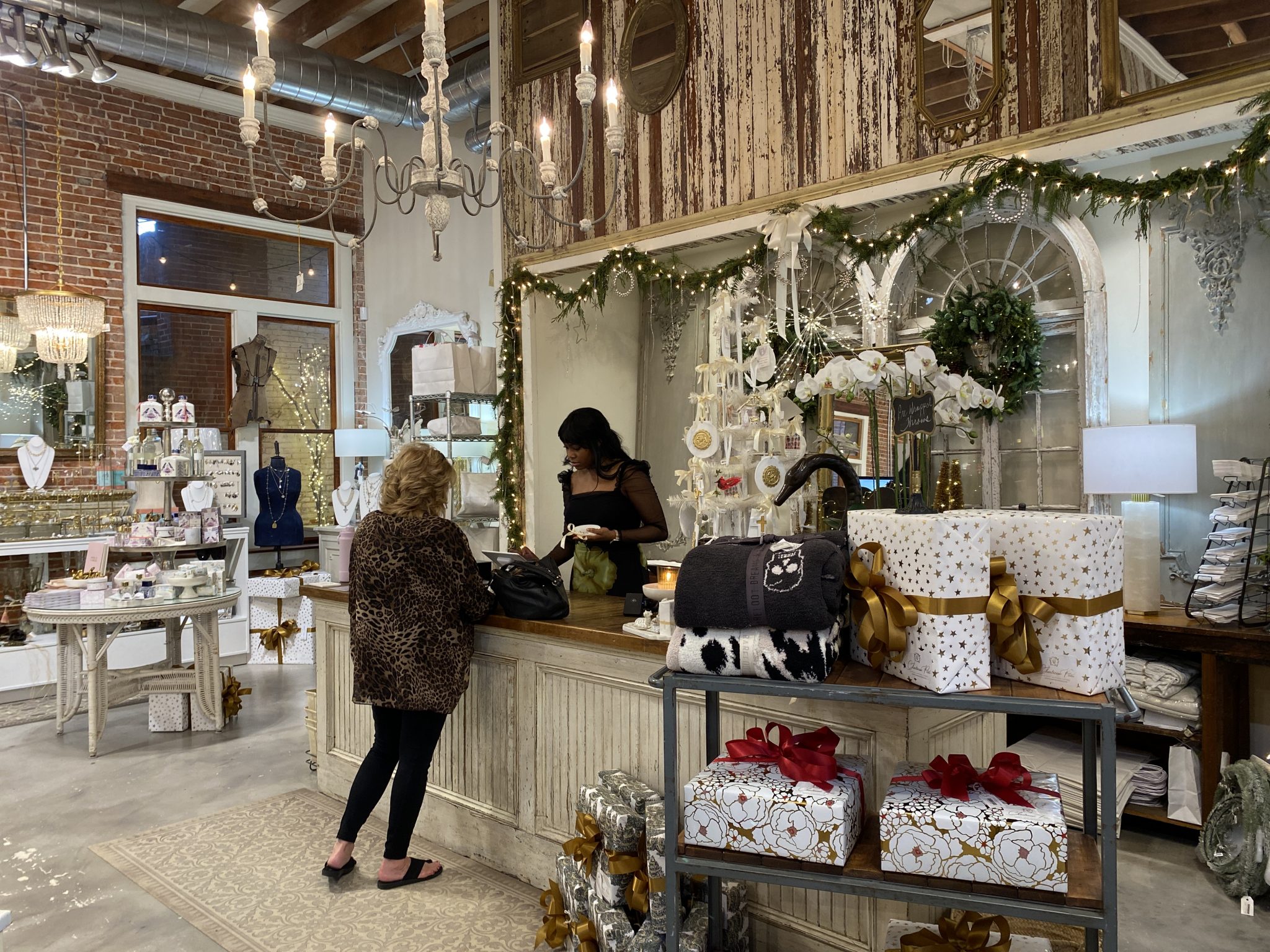 Plan Your Holiday - Holiday Trail of Lights